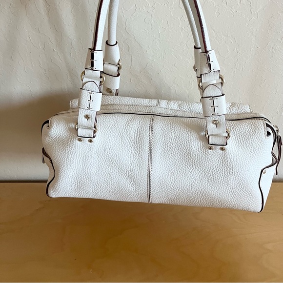 kate spade | Bags | Y2k Kate Spade Offwhite Pebble Leather Baguette ...